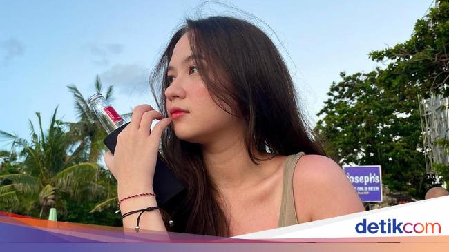 Olivia Payten Eks Trainee JKT48 Terganggu Usai Disebut Live di Aplikasi 18+