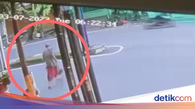 Mengerikan, Kakek di Makassar Tewas Ditabrak Pemotor Ngebut Saat Menyeberang