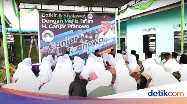 TGS Ganjar Gelar Zikir-Bedah Kitab Bareng Warga di Serdang Bedagai