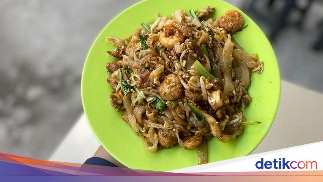 Kwetiau Arang Dazam : Harumnya Kwetiau Arang Medan yang Eksis Sejak 1985