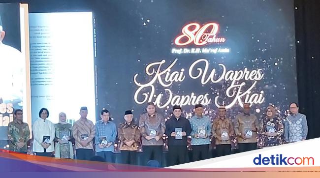 Ultah Ke-80, Ma'ruf Amin Luncurkan Buku 'Kiai Wapres, Wapres Kiai' Ultah Ke-80, Ma'ruf Amin Luncurkan Buku 'Kiai Wapres, Wapres Kiai'
