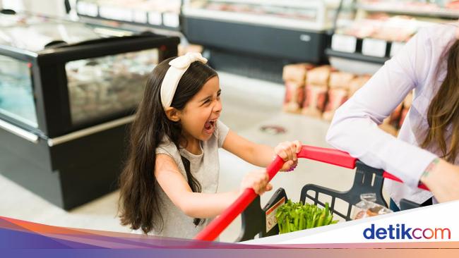 Mengenal Tanda-tanda Tantrum pada Anak