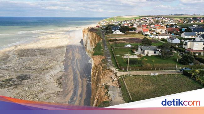 Penampakan Jalanan di Prancis Runtuh Tergerus Erosi