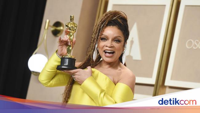 Ruth E. Carter Cetak Sejarah, Perempuan Kulit Hitam Pertama Raih 2 Oscar
