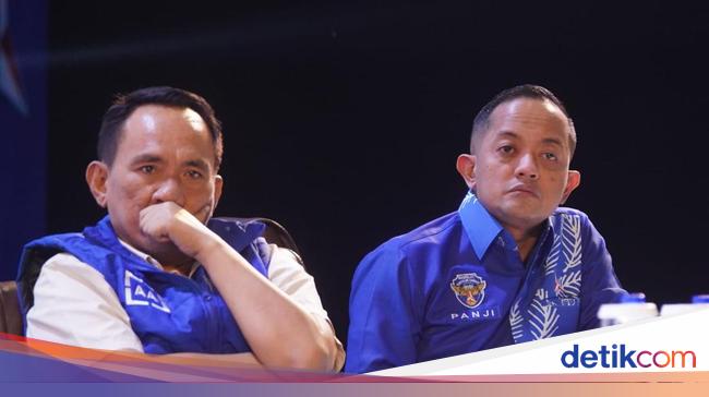 Andi Arief Sebut Koalisi Perubahan Bak Gadis Cantik Digoda tapi Setia Andi Arief Sebut Koalisi Perubahan Bak Gadis Cantik Digoda tapi Setia