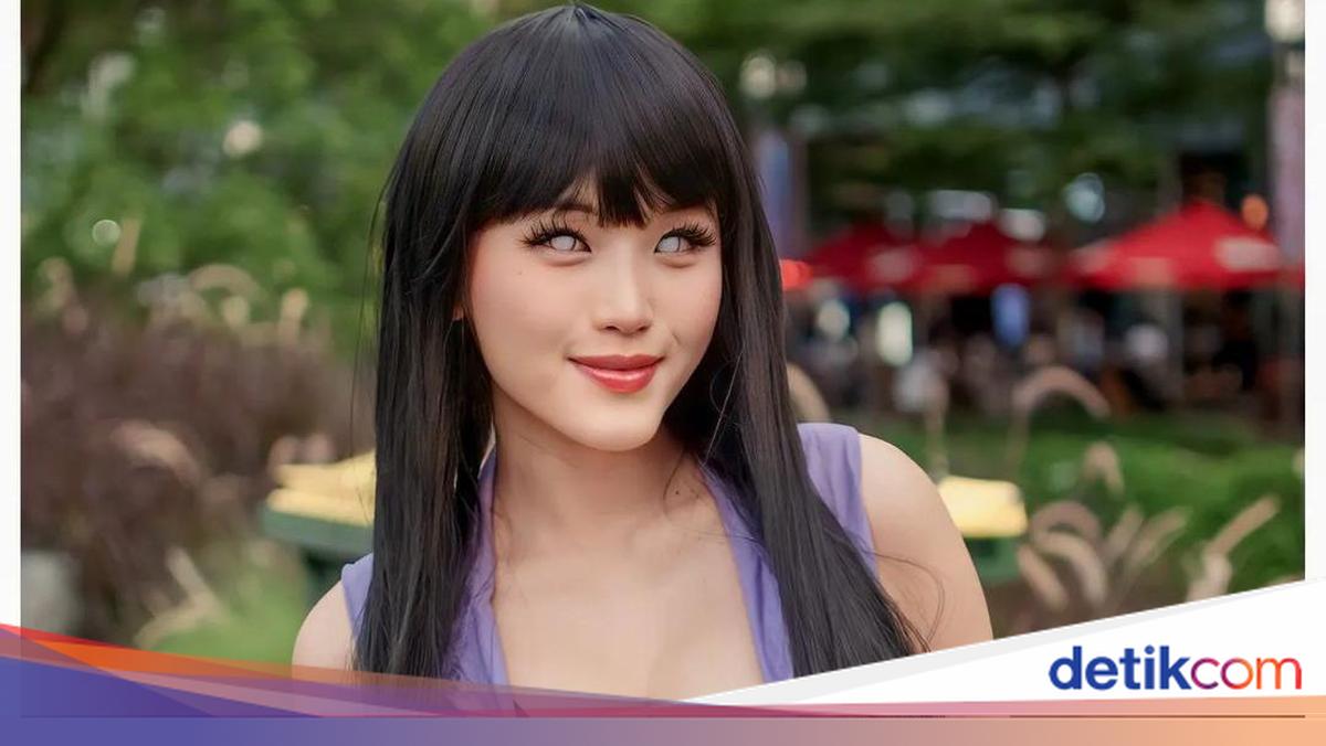 5 Potret Anastasya Khosasih Cosplay Jadi Hinata