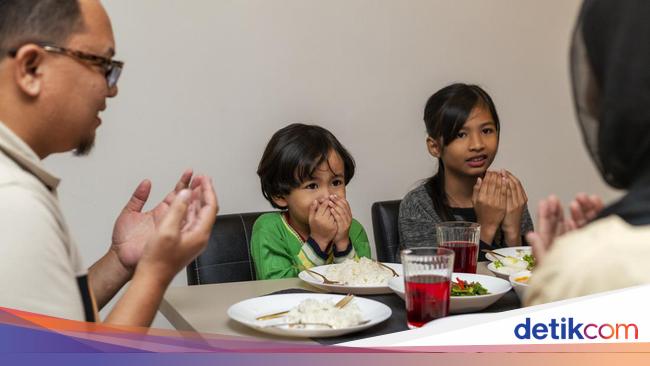 Tentang Puasa Setengah Hari, Bolehkah Diamalkan? Tentang Puasa Setengah Hari, Bolehkah Diamalkan?