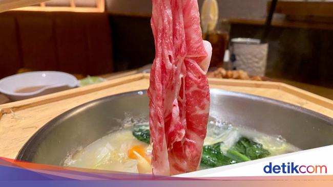 Hotaru Shabu Shabu : Sluurp! Gurih Lumer Shabu Kagoshima Wagyu Asli Jepang