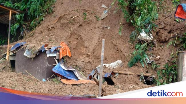 Tanah Longsor di Puncak Bogor, 2 Orang Tewas Tertimbun