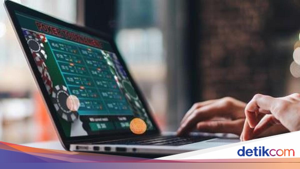 Dapat SMS Penipuan-Tawaran Judi Online? Lapor di Sini!