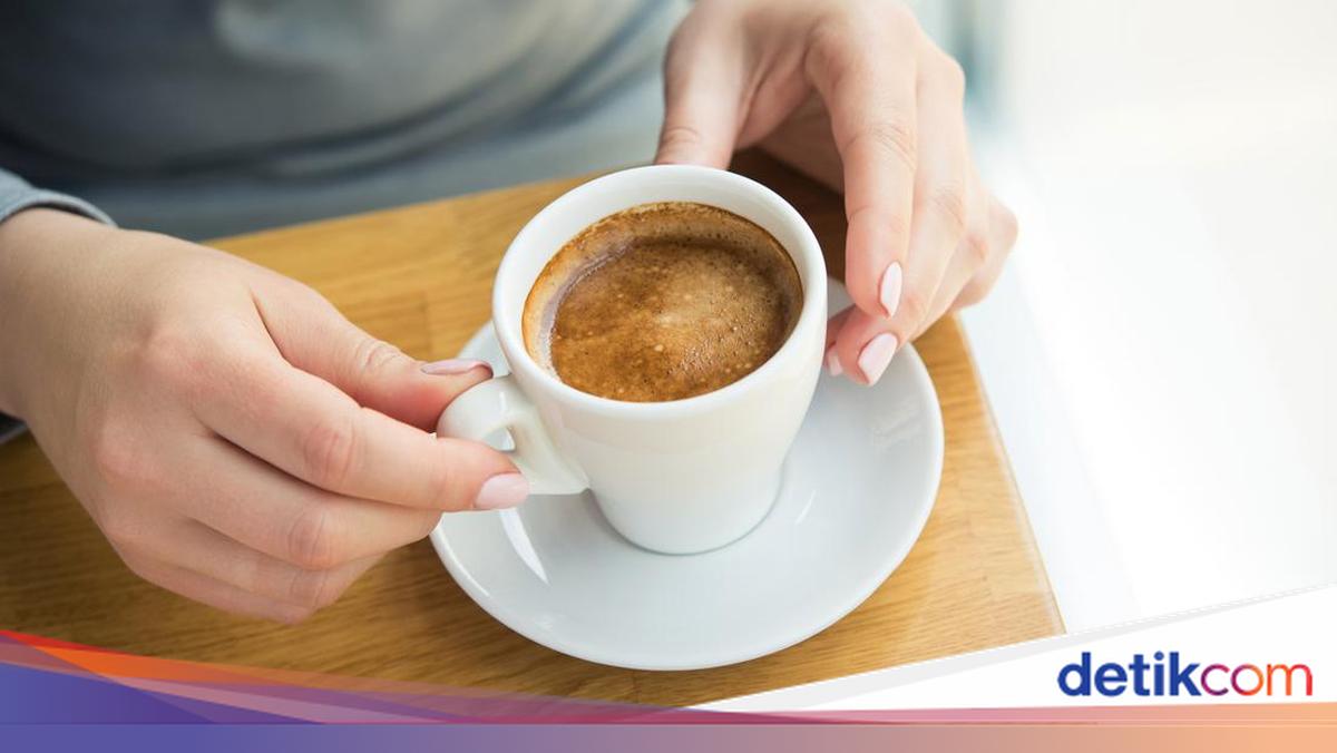 Amankah Ngopi Saat Cuaca Panas? Ini Kata Ahli