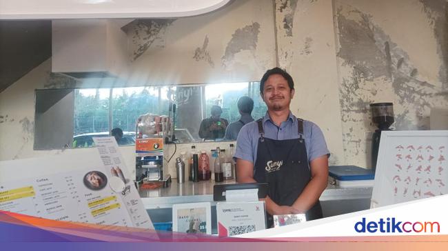 Kafe Paling Sunyi di Bekasi, Bisa Belajar Bahasa Isyarat Juga!