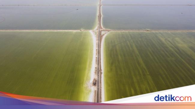 Penampakan Danau Garam Terbesar di China