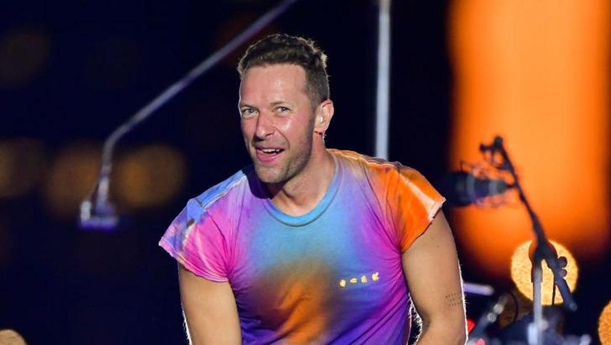 Chris Martin 'Coldplay' Kebiasaan Makan Sekali Sehari, Diet Kayak Gini ...