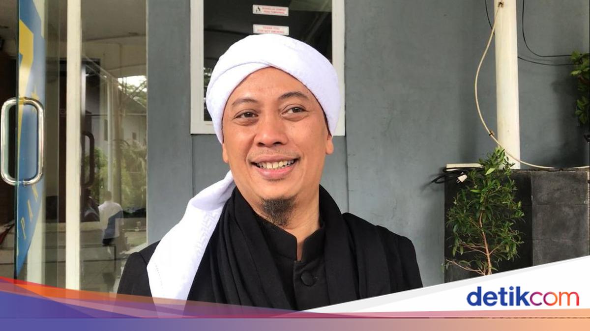 10 Lagu Religi Islami Indonesia Terpopuler Lengkap dengan Lirik