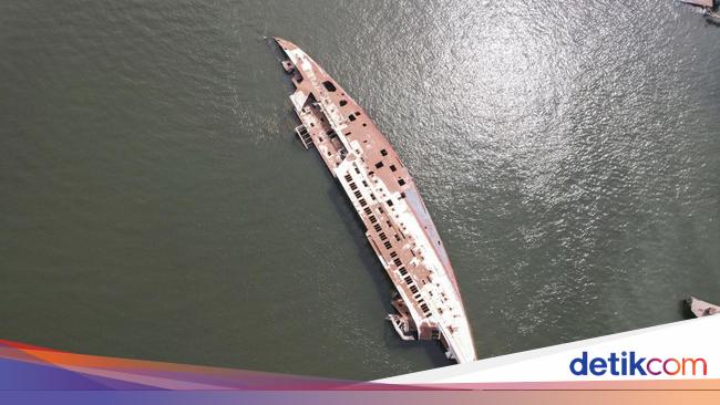 Al-Mansur, Kapal Pesiar Saddam Hussein yang Terbengkalai Al-Mansur, Kapal Pesiar Saddam Hussein yang Terbengkalai