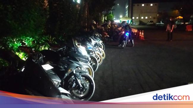 49 Motor di Surabaya Diamankan Karena Berknalpot Brong