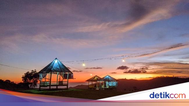 Gunung Gareng, Spot Ngabuburit dengan Sunset Cantik di Blitar Selatan