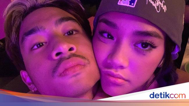 7 Gaya Pacaran Devano Danendra dan Baila Fauri yang Jadi Sorotan