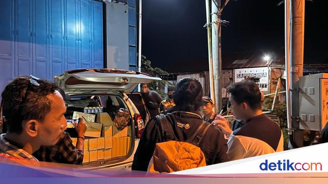 Pengejaran Mobil Bawa Rokok Ilegal dari Jepara, Disetop di Demak-Sopir ...