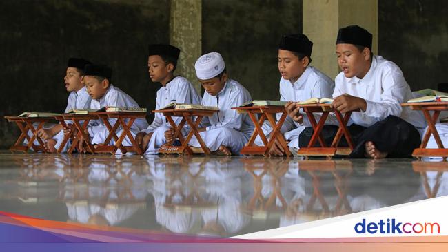 6 Amalan Sunah di Hari Jumat Sesuai Tuntunan Hadits, Bisa Diamalkan!