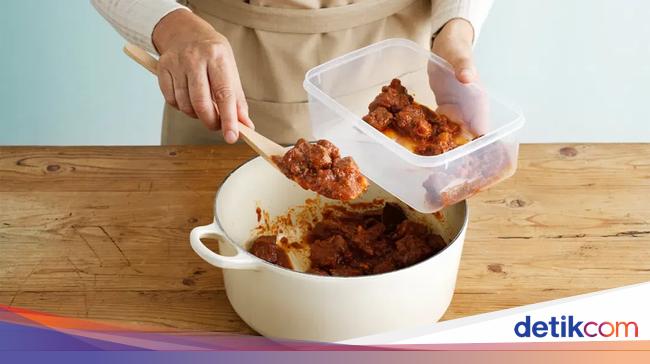 Bikin Jengkel, Tetangga Ini Hobi Beri Makanan Basi dan Bau