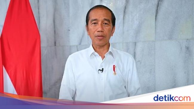 Jokowi: Pusing Saya Dua Minggu Ini gara-gara Bola, Pusing Betul
