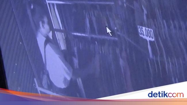 Viral Aksi Emak-emak Purwakarta Kepergok CCTV Ngutil di Toko Baju