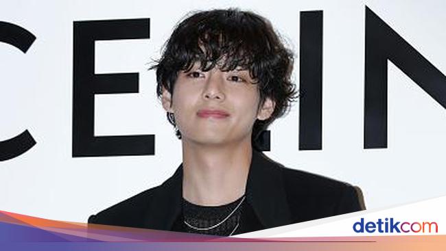 V BTS Raih Penghargaan Polisi Militer Teladan, Kisah Saat Wamil Jadi ...