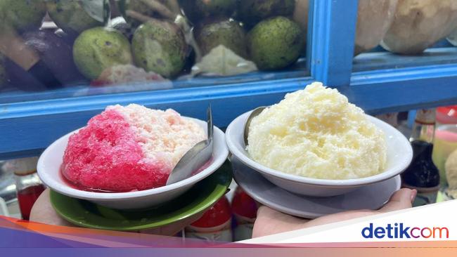 Segar! Es Campur dan Es Teler Legendaris di G Town Square