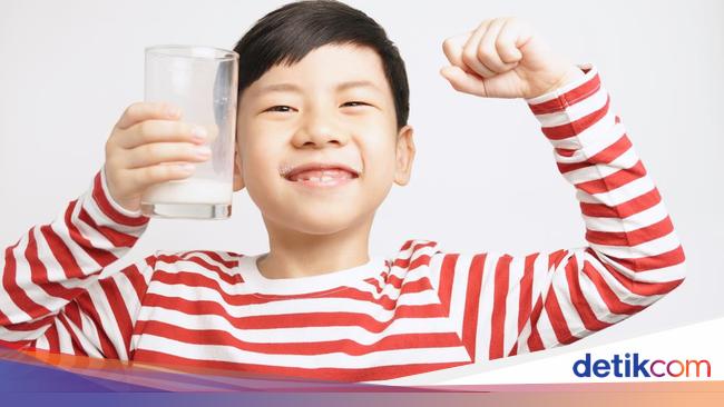 Ini Loh Manfaat Minum Susu Saat Sahur untuk Bantu Anak Jalani Puasa
