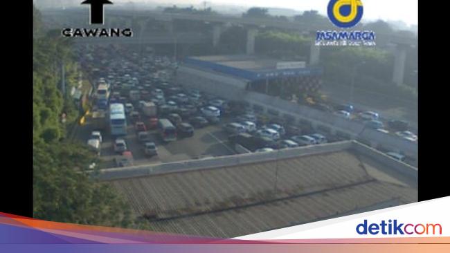 Senin Pagi, Tol Jagorawi Arah Jakarta Macet di Sejumlah Titik