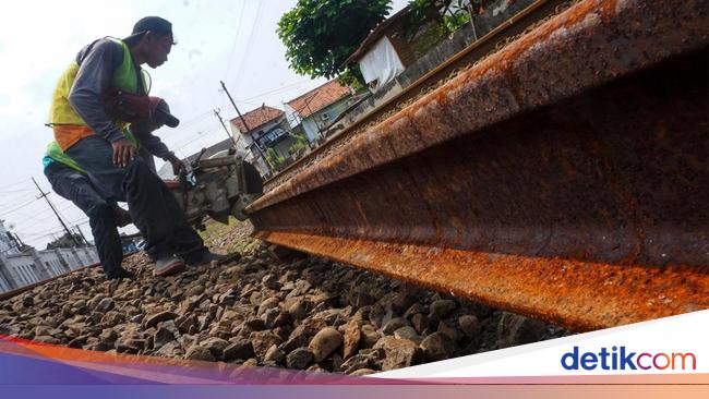 Penampakan Rel Rusak yang Kini Sudah Diganti Jelang Mudik