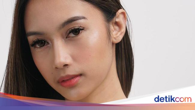 Putri Vania Kerap Di-bully karena Kurus, Kini Buktikan Bisa Jadi Model