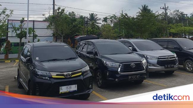 Rental Mobil di Medan Diserbu Pemudik Jelang Lebaran