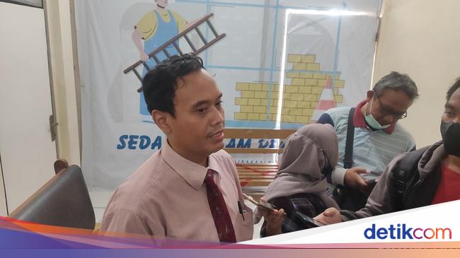 MAKI Praperadilankan Polda Jateng, Tanya Proses Hukum 5 Calo Bintara Polri MAKI Praperadilankan Polda Jateng, Tanya Proses Hukum 5 Calo Bintara Polri