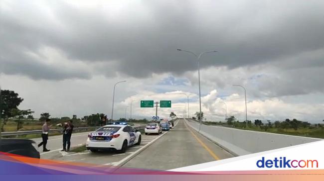 Sengkarut soal Gadai Mobil Berujung Alphard Dicegat Polisi di Tol Pemalang