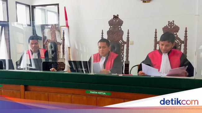 Pembunuh Anak Perempuan Cimahi Divonis 18 Tahun Penjara Pembunuh Anak Perempuan Cimahi Divonis 18 Tahun Penjara