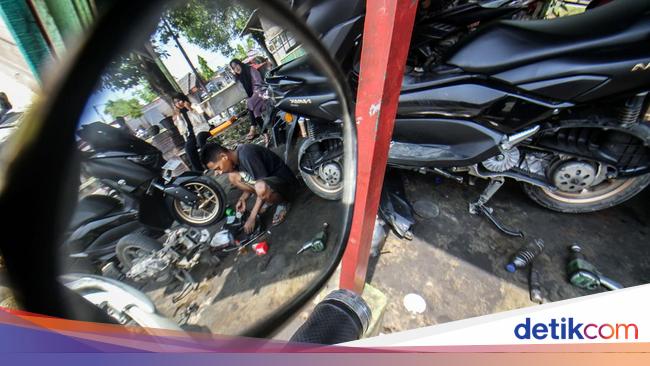 Jelang Mudik Lebaran, Bengkel Motor Ramai Jelang Mudik Lebaran, Bengkel Motor Ramai
