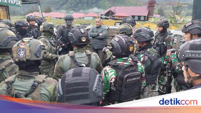 KKB Pimpinan Lewis Kogoya Tembak Pesawat Kargo di Beoga gegara Dendam KKB Pimpinan Lewis Kogoya Tembak Pesawat Kargo di Beoga gegara Dendam
