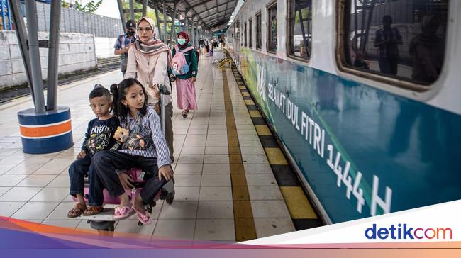 KAI Divre III Sudah Angkut 8.688 Penumpang Selama Libur Isra Miraj dan ...