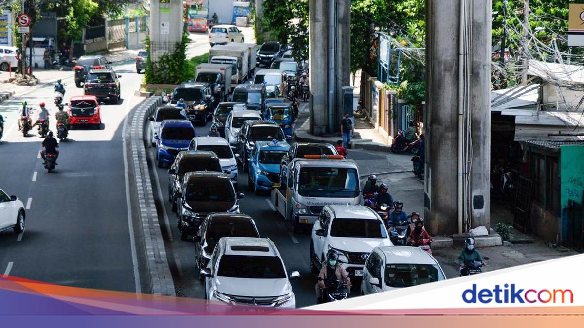 Simpang Santa Akhirnya Dibuka Buntut Macet Horor di Mana-mana