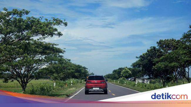 Momen Ngeri Begal Bacok Sopir Travel Lalu Palak Penumpang di Jalan Daendels