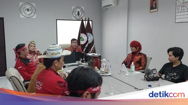 Sanksi Adat Dayak untuk Pesulap Merah Sebab Ucapan Bikin Salah Paham