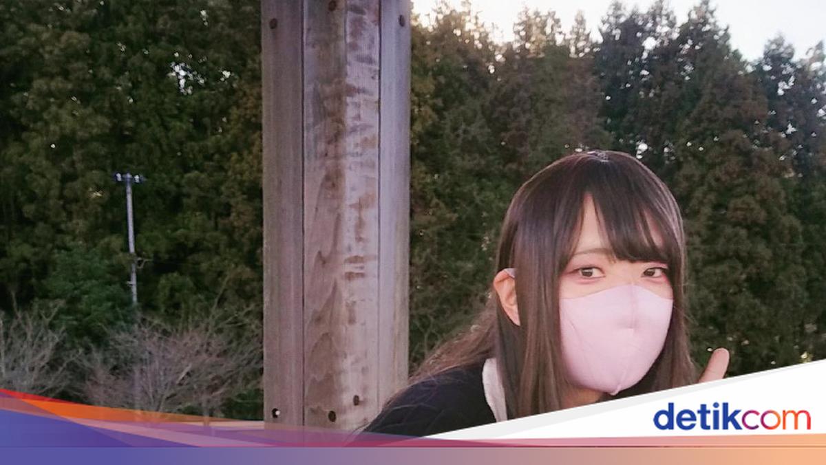 Viral Sosok Di Balik Penampilan Bak Remaja Putri Ini Adalah Pria 45 Tahun