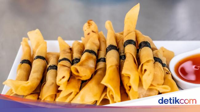 Resep Pangsit Gulung Goreng yang Renyah Gurih untuk Camilan Buka Puasa