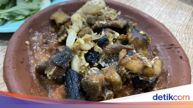 Belut Elek Racikan H. Poer yang Legendaris di Surabaya