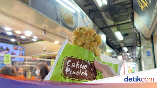 Cakue Peneleh: Cakue Isi Ayam Udang yang Terkenal di Pasar Atom