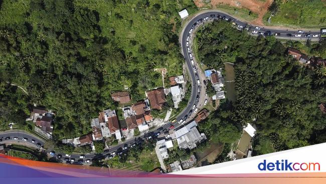 Arus Mudik di Jalur Selatan Macet, Ini Penampakannya