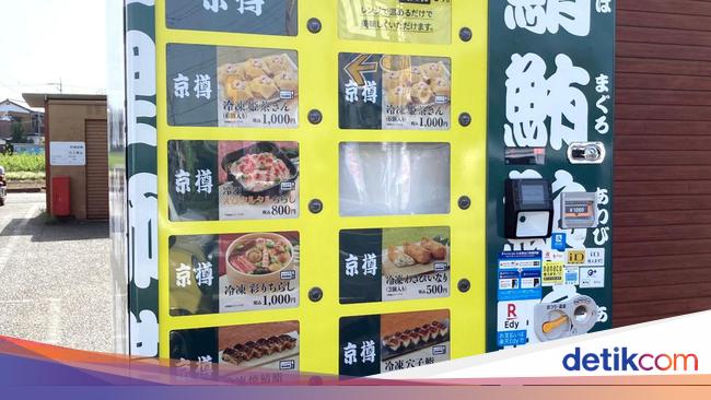 Praktis! Sushi Kini Bisa Dibeli Lewat Vending Machine